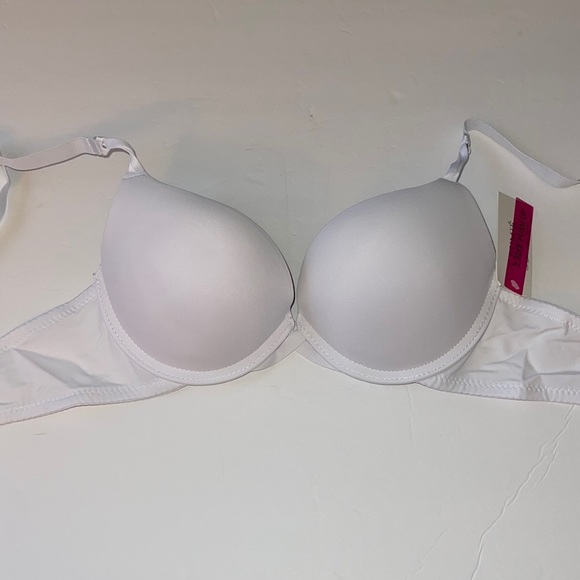 I Lumie | Intimates & Sleepwear | Super Extra Push Up Bombshell Bra ...